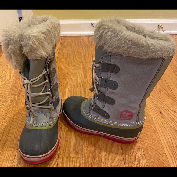 Sorel | Shoes | Big Girls Sorel Boots In Perfect Condition | Poshmark